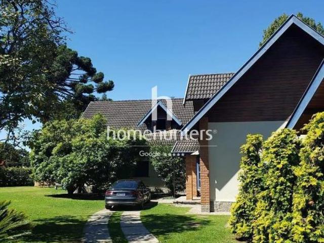Casa para venda em Vila Capivari de 1197.00m² com 6 Quartos, 4 Suites e 8 Garagens