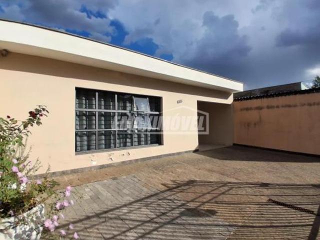 Casa para venda em Vila Carvalho de 400.00m² com 4 Quartos e 3 Garagens