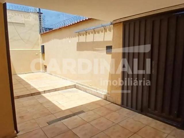 Casa para venda em Vila Carvalho de 100.00m² com 2 Quartos e 2 Garagens