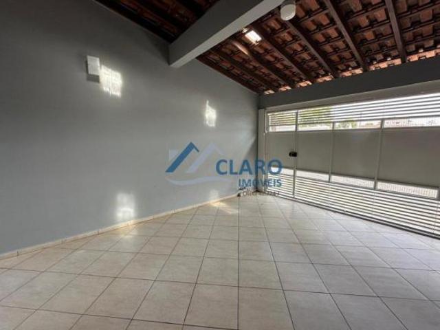 Casa para venda em Vila Carvalho de 152.00m² com 3 Quartos, 1 Suite e 2 Garagens