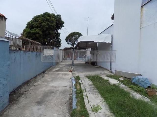 Casa para venda em Vila Carvalho de 200.00m² com 2 Quartos e 6 Garagens