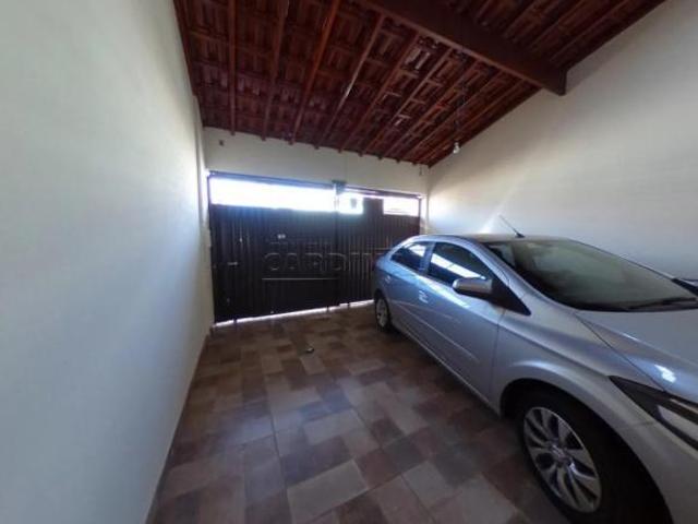 Casa para venda em Vila Carmem de 157.00m² com 3 Quartos, 1 Suite e 2 Garagens