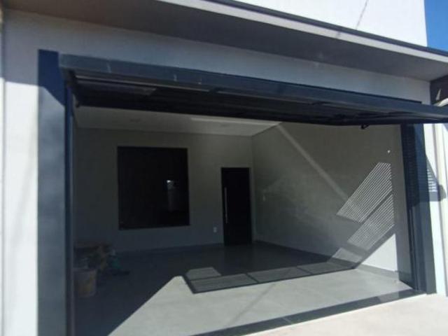 Casa para venda em Vila Castelo Branco de 112.00m² com 3 Quartos, 1 Suite e 2 Garagens