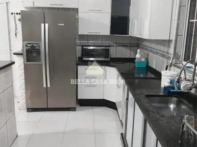 Casa para venda em Vila Cássia Maria de 387.00m² com 4 Quartos, 1 Suite e 4 Garagens