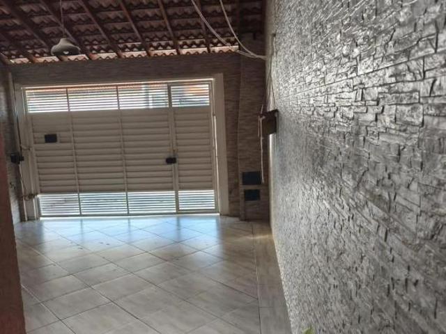 Casa para venda em Vila Cintra de 138.00m² com 2 Quartos, 1 Suite e 2 Garagens