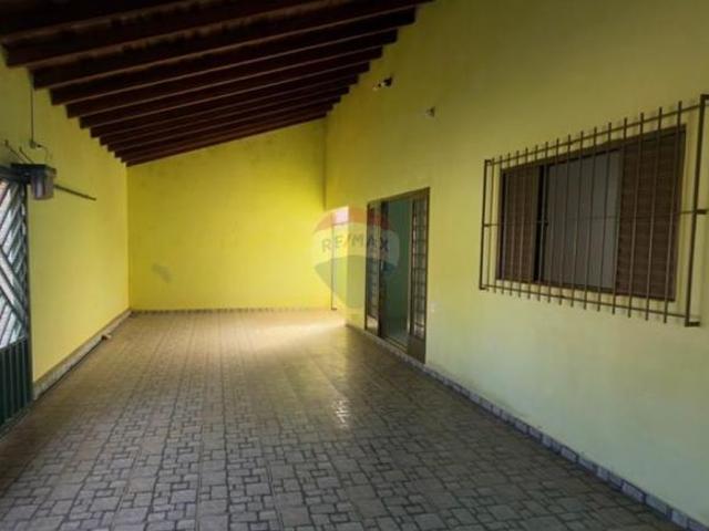 Casa para venda em Vila Cidade Jardim de 240.00m² com 4 Quartos, 3 Suites e 2 Garagens