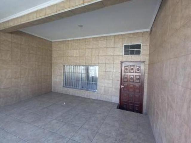 Casa para venda em Vila Constança de 105.00m² com 3 Quartos e 2 Garagens