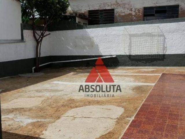 Casa para venda em Vila Cordenonsi de 150.00m² com 3 Quartos, 1 Suite e 4 Garagens