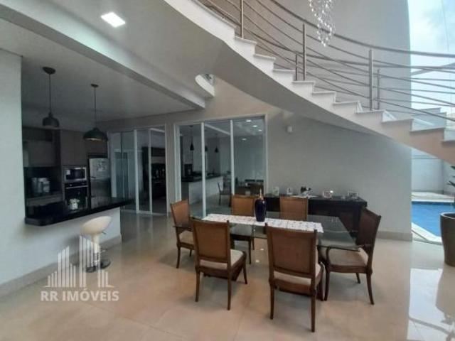 Casa para venda em Vila Cordenonsi de 438.00m² com 4 Quartos, 3 Suites e 3 Garagens