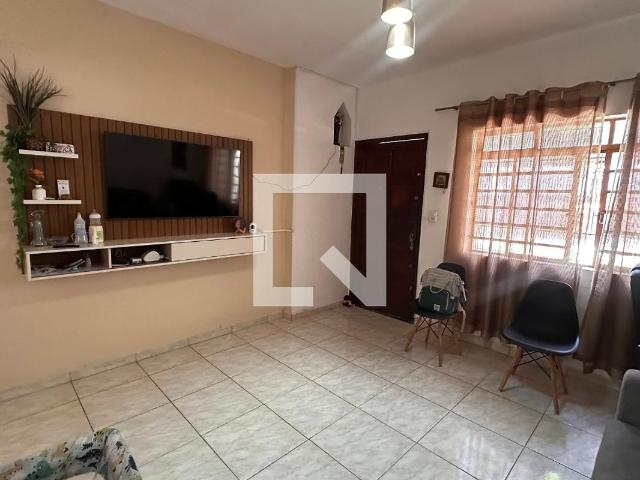 Casa para venda em Vila Cordeiro em São Paulo São Paulo de 200.00m² com 2 Quartos e 2 Garagens
