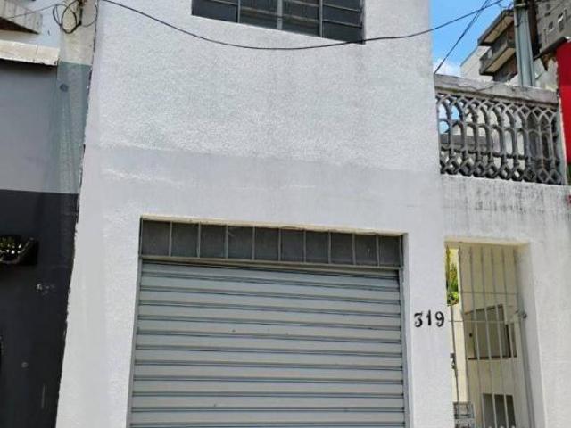Casa para venda em Vila Clementino de 195.00m² com 2 Quartos e 1 Garagem