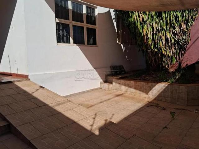 Casa para venda em Vila Der de 179.00m² com 3 Quartos, 1 Suite e 1 Garagem
