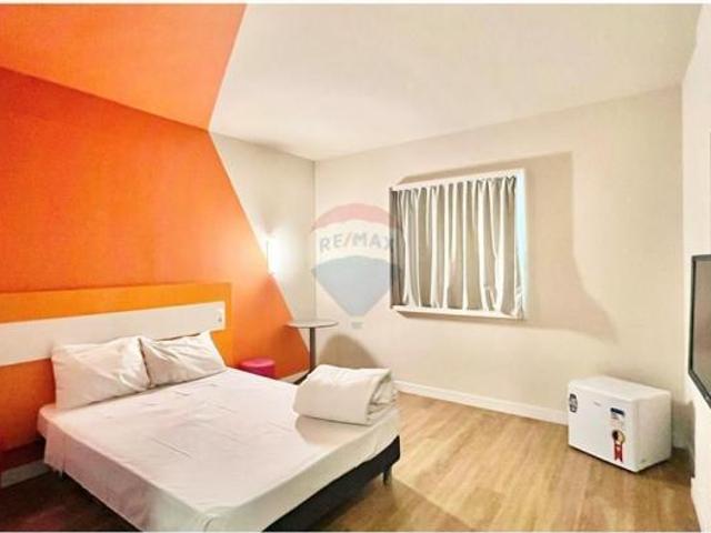 Casa para venda em Vila Do Golf de 24.00m² com 1 Quarto e 1 Garagem