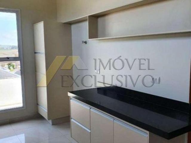 Casa para venda em Vila Do Golf de 402.00m² com 3 Quartos, 3 Suites e 4 Garagens