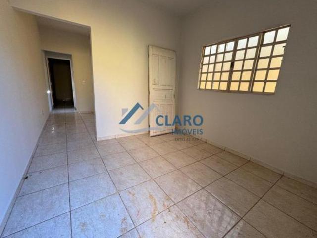 Casa para venda em Vila Dutra de 125.00m² com 1 Quarto e 1 Garagem