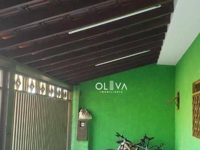 Casa para venda em Vila Elmaz de 100.00m² com 3 Quartos, 1 Suite e 3 Garagens