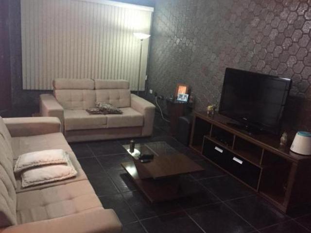 Casa para venda em Vila Esperança de 380.00m² com 5 Quartos, 3 Suites e 17 Garagens