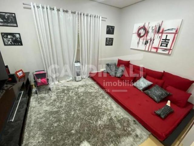 Casa para venda em Vila Faria de 300.00m² com 3 Quartos, 1 Suite e 3 Garagens