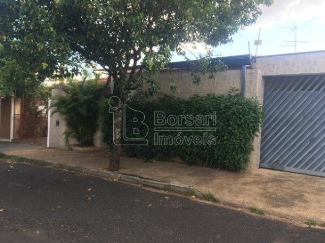 Casa para venda em Vila Ferroviária em Araraquara São Paulo de 180.00m² com 3 Quartos, 1 Suíte e 2 Garagens