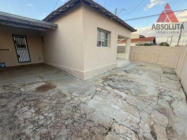 Casa para venda em Vila Frezzarim de 105.00m² com 2 Quartos e 2 Garagens