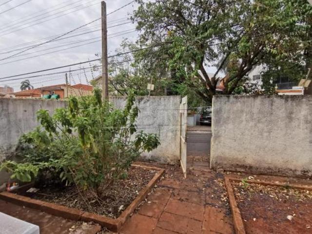 Casa para venda em Vila Furlan de 174.00m² com 3 Quartos e 3 Garagens