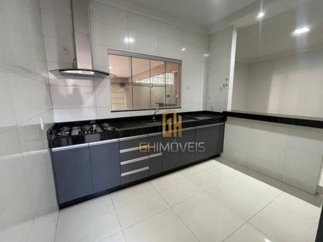 Casa para venda em Vila Galvão, Senador Canedo