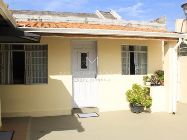 Casa para venda em Vila Garcia de 194.00m² com 3 Quartos e 4 Garagens