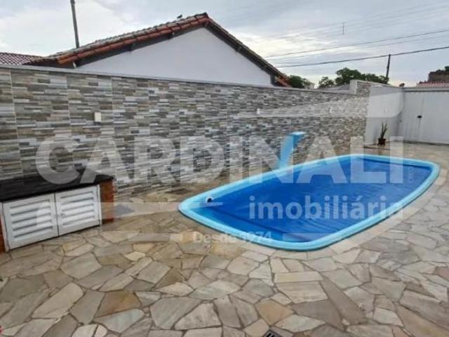 Casa para venda em Vila Georgina de 120.00m² com 3 Quartos e 4 Garagens