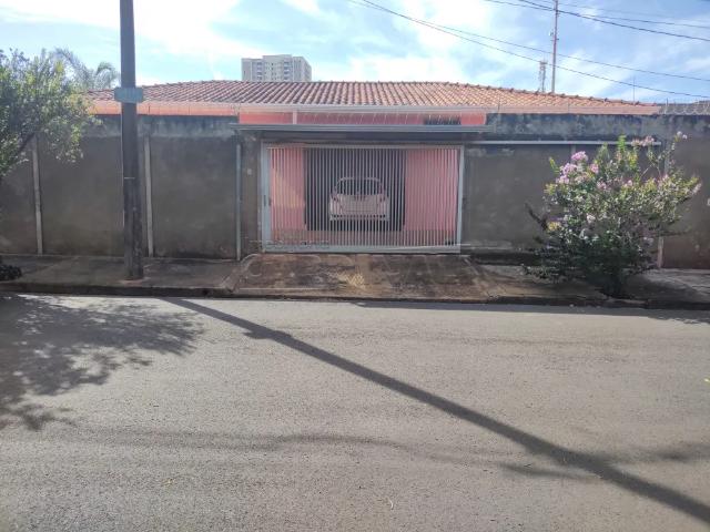 Casa para venda em Vila Girassol em Araraquara São Paulo de 146.00m² com 3 Quartos, 1 Suíte e 3 Garagens