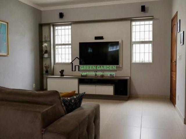 Casa para venda em VILA GRAFF de 170.00m² com 3 Quartos, 1 Suite e 2 Garagens