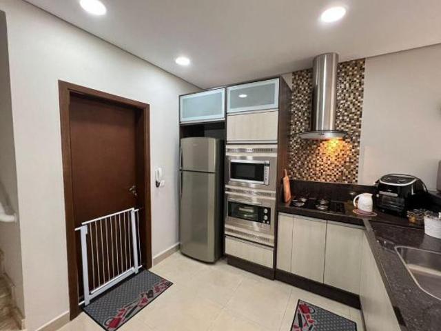 Casa para venda em Vila Grego de 198.00m² com 3 Quartos, 1 Suite e 2 Garagens