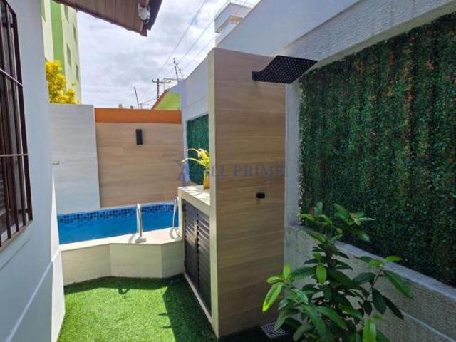Casa para venda em Vila Guilhermina de 140.00m² com 2 Quartos, 1 Suite e 3 Garagens