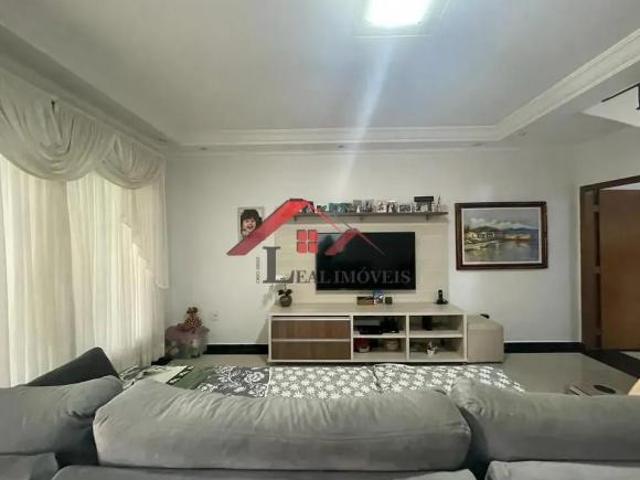 Casa para venda em Vila Guiomar de 300.00m² com 3 Quartos e 1 Suite