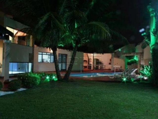 Casa para venda em Vila Harmonia de 407.00m² com 3 Quartos, 1 Suite e 3 Garagens