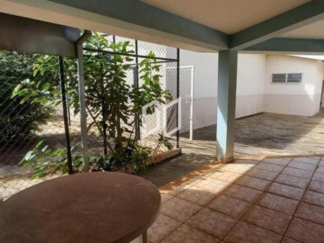 Casa para venda em Vila Harmonia de 508.00m² com 5 Quartos, 1 Suite e 5 Garagens