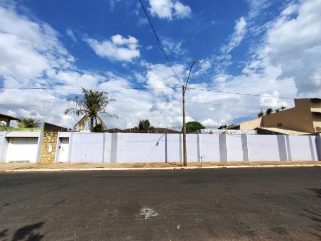 Casa para venda em Vila Harmonia em Araraquara São Paulo de 709.00m² com 8 Quartos, 5 Suítes e 13 Garagens