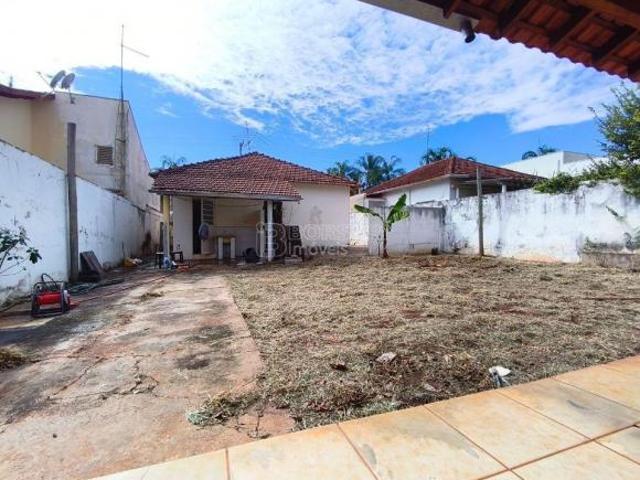 Casa para venda em Vila Harmonia de 136.00m² com 2 Quartos e 3 Garagens