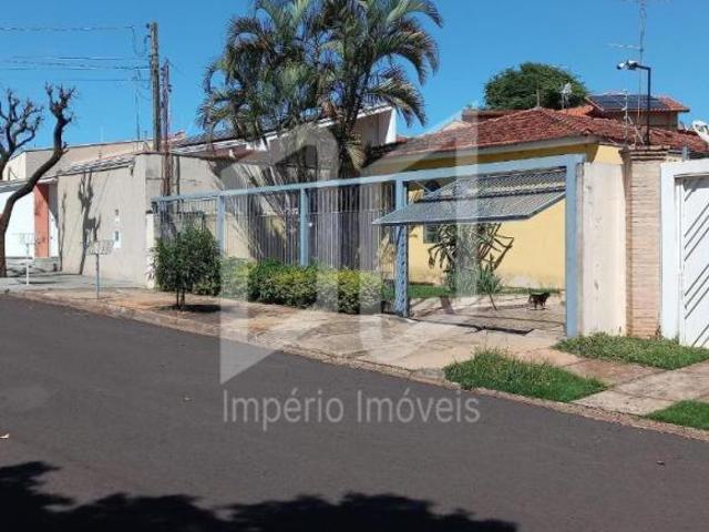 Casa para venda em Vila Harmonia de 193.00m² com 4 Quartos, 1 Suite e 2 Garagens