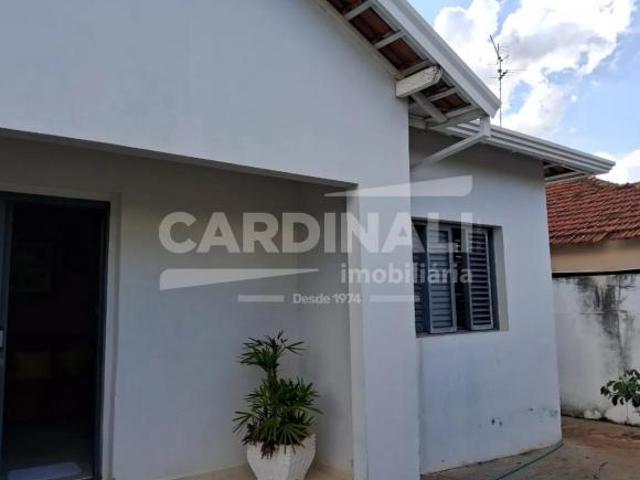 Casa para venda em Vila Harmonia de 227.00m² com 3 Quartos, 1 Suite e 5 Garagens