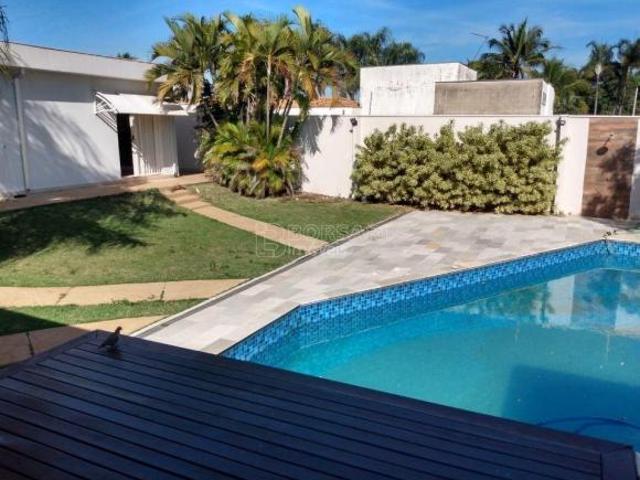 Casa para venda em Vila Harmonia de 332.00m² com 3 Quartos, 3 Suites e 4 Garagens