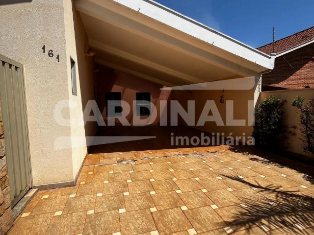 Casa para venda em Vila Harmonia em Araraquara São Paulo de 213.00m² com 3 Quartos, 1 Suíte e 4 Garagens