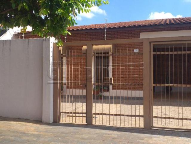 Casa para venda em Vila Harmonia em Araraquara São Paulo de 264.00m² com 3 Quartos, 1 Suíte e 3 Garagens