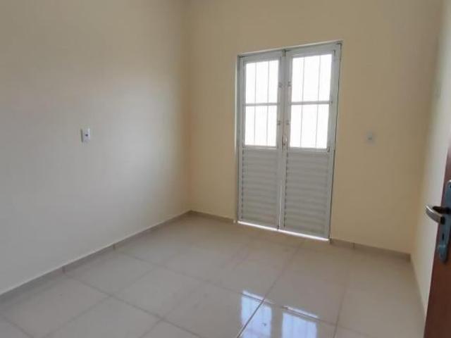 Casa para venda em Vila Helena de 42.00m² com 2 Quartos e 1 Garagem