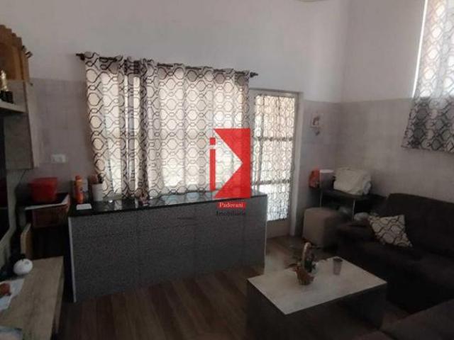 Casa para venda em Vila Hortência de 116.00m² com 3 Quartos, 1 Suite e 2 Garagens