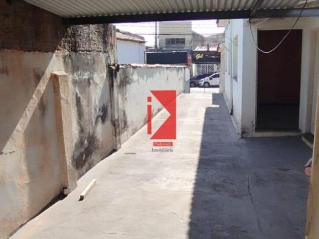 Casa para venda em Vila Hortência de 174.00m² com 2 Quartos e 2 Garagens