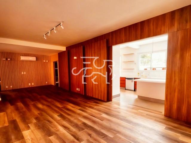 Casa para venda em Vila Ida em São Paulo São Paulo de 259.00m² com 3 Quartos, 3 Suítes e 4 Garagens
