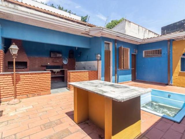 Casa para venda em Vila Inah com 3 quartos, sendo 1 suíte, 280m²