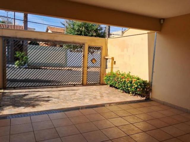 Casa para venda em Vila Independencia de 180.00m² com 3 Quartos, 1 Suite e 3 Garagens