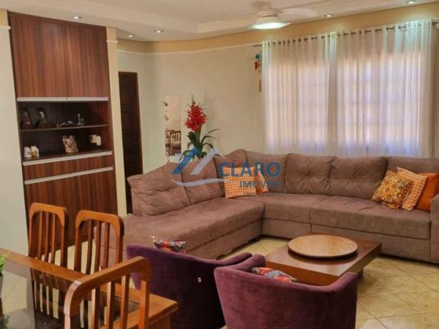 Casa para venda em Vila Independência em Bauru São Paulo de 170.00m² com 3 Quartos, 1 Suíte e 2 Garagens