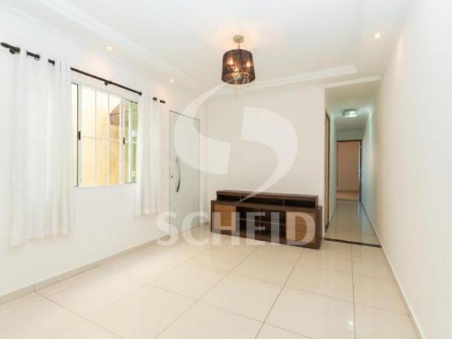 Casa para venda em Vila Inglesa com 2 quartos, 135m² 2 vagas